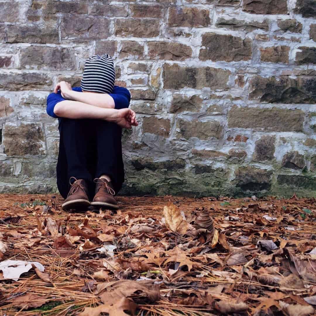 5 Psalms to Pray When You Are Sad and Hurting - Counting My Blessings